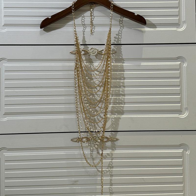 Halter metal chain beaded hollow out top – MUDSWEET